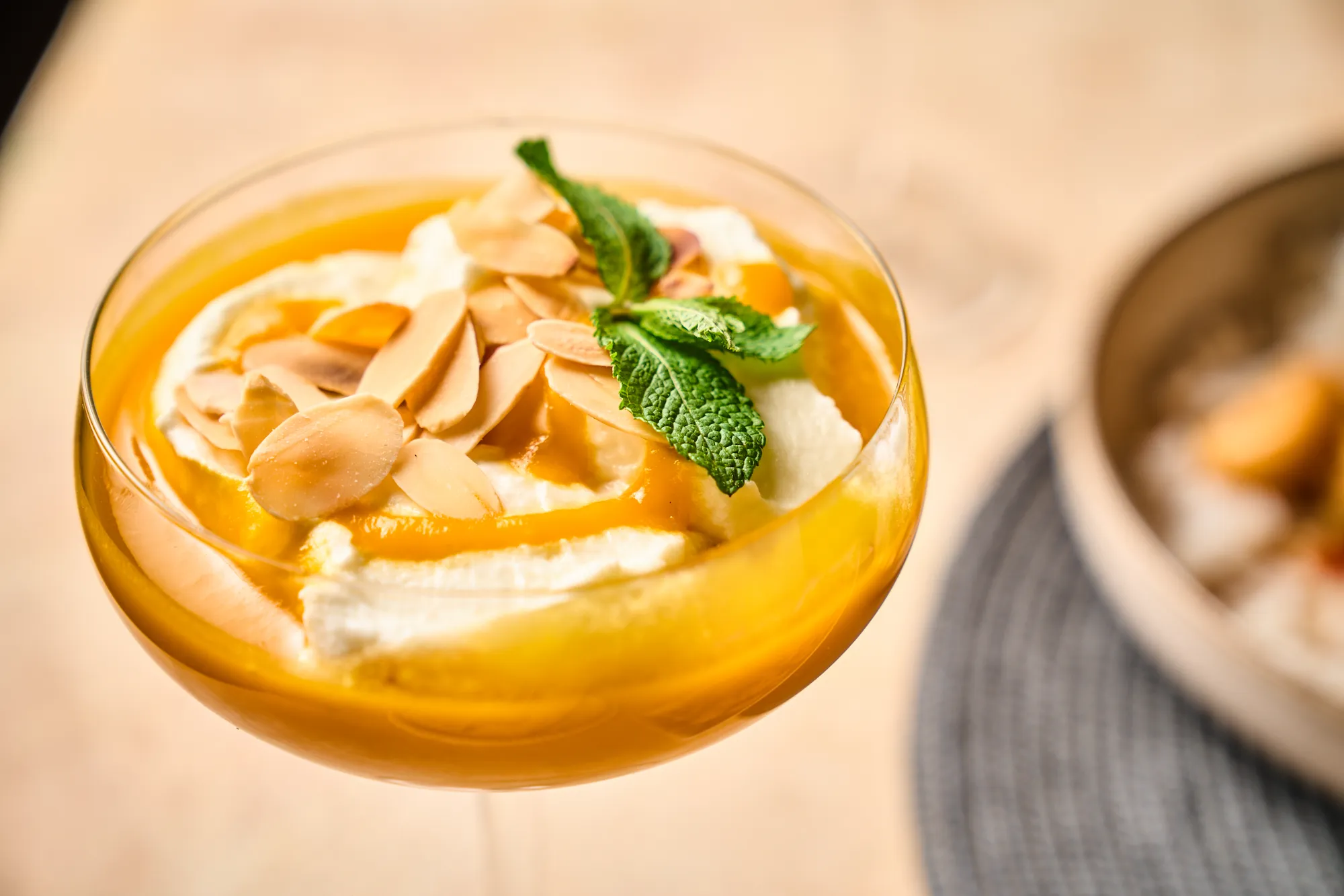 Mango fool, a brit mangós pohárkrém | Street Kitchen