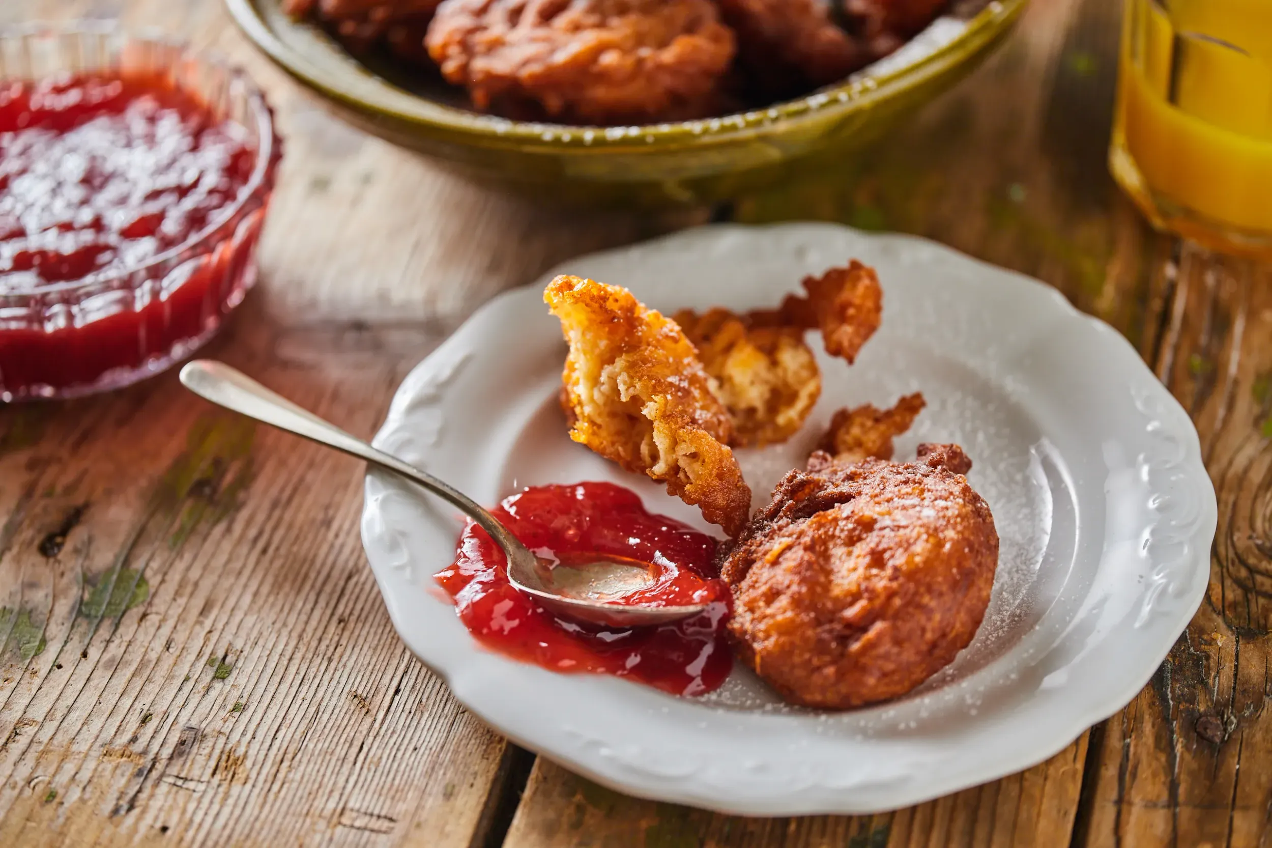 Egyszerű és gyors almás puffancs recept | Street Kitchen
